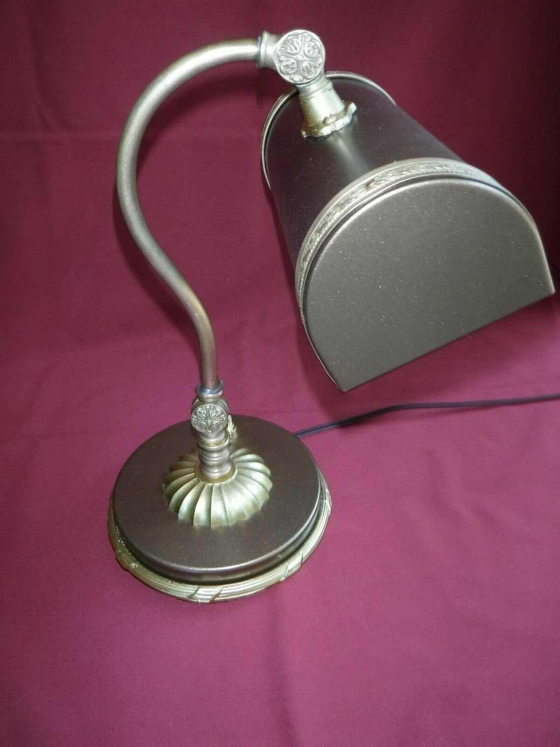 1920s Art Deco Knuckle-neck Jointed Desk Lamp (markel Electric Products ...