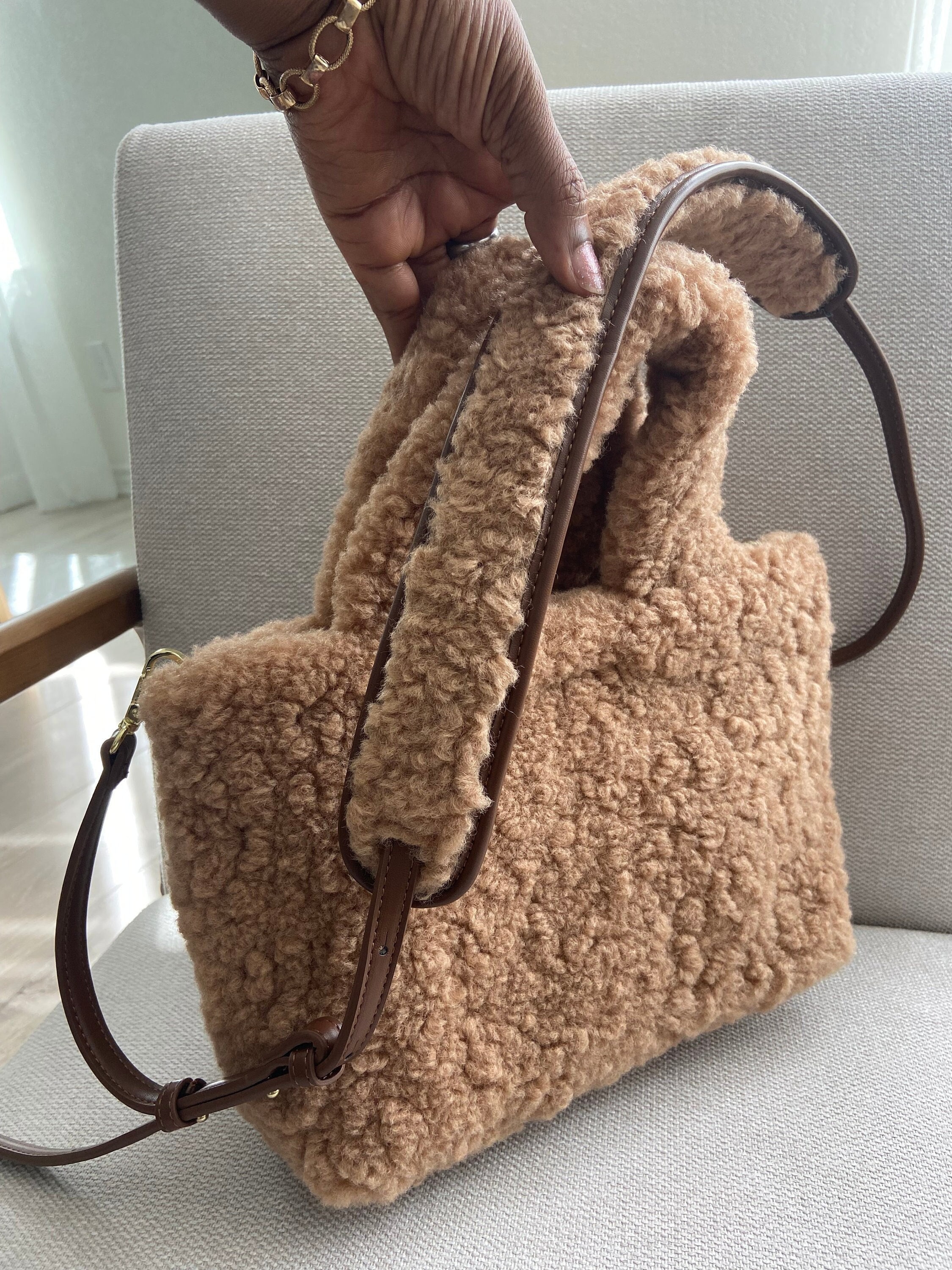 Classic Camel Sherpa Crossbody Tote Bag,trendy Plush Sherpa Top Handle ...
