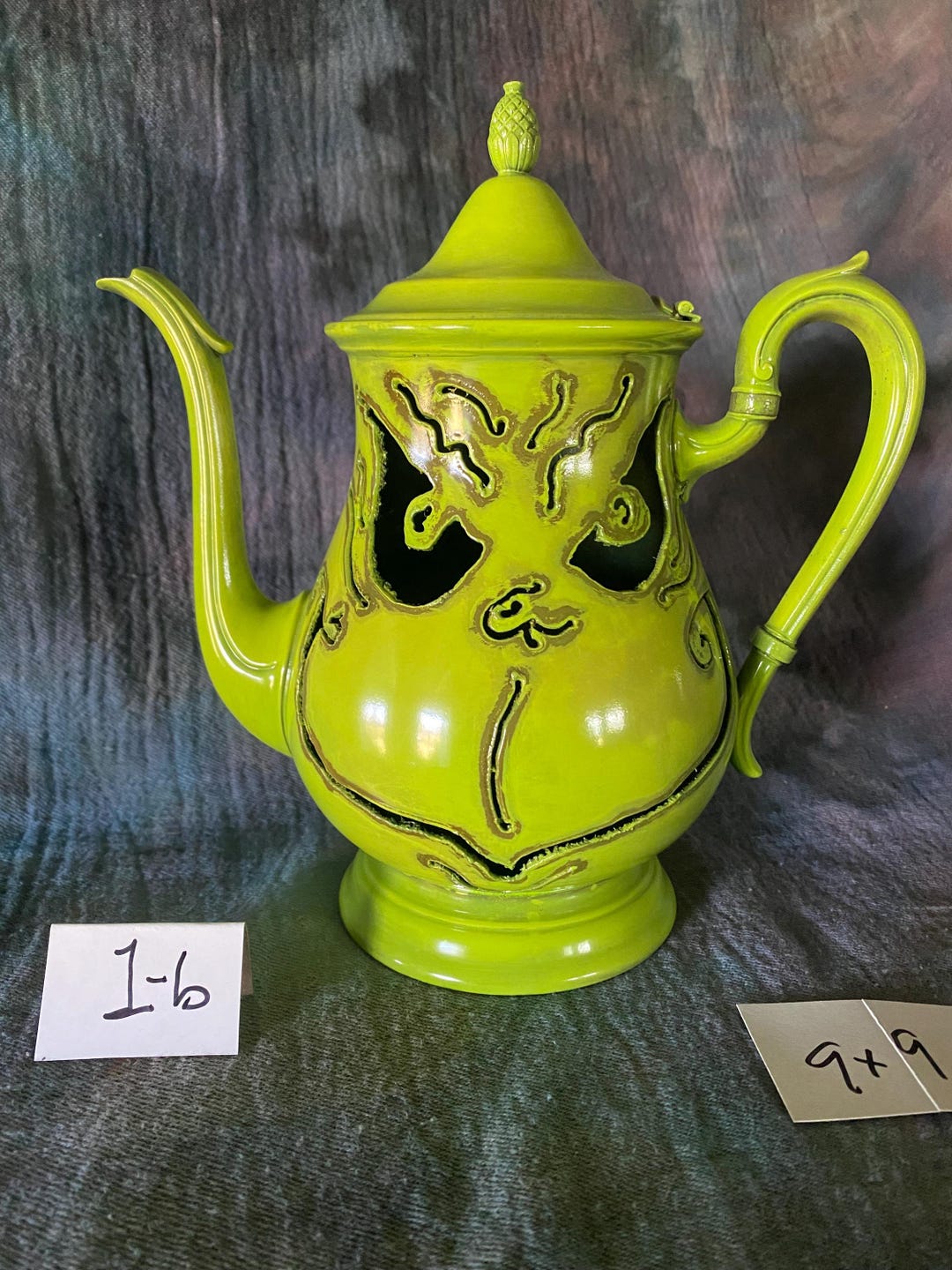 Grinchy Teapot - Etsy