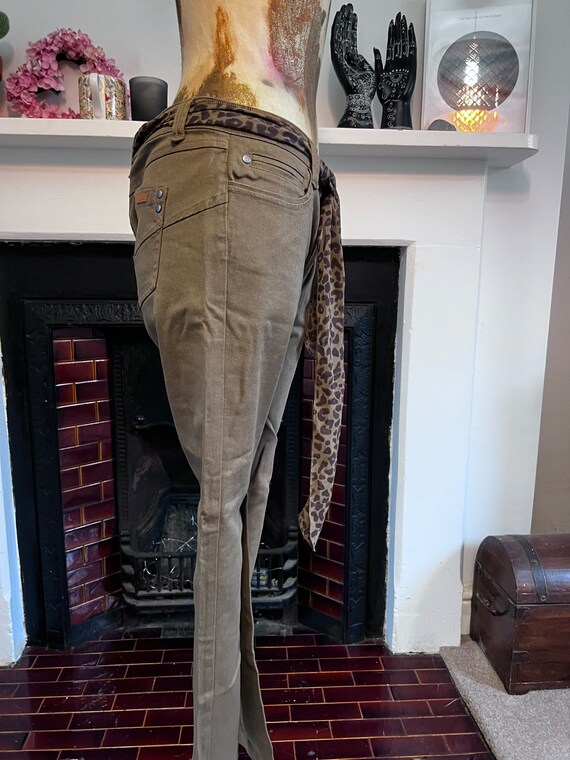 Vintage 90s Dark Green Slim Jeans with Leopard Belt (… - Gem