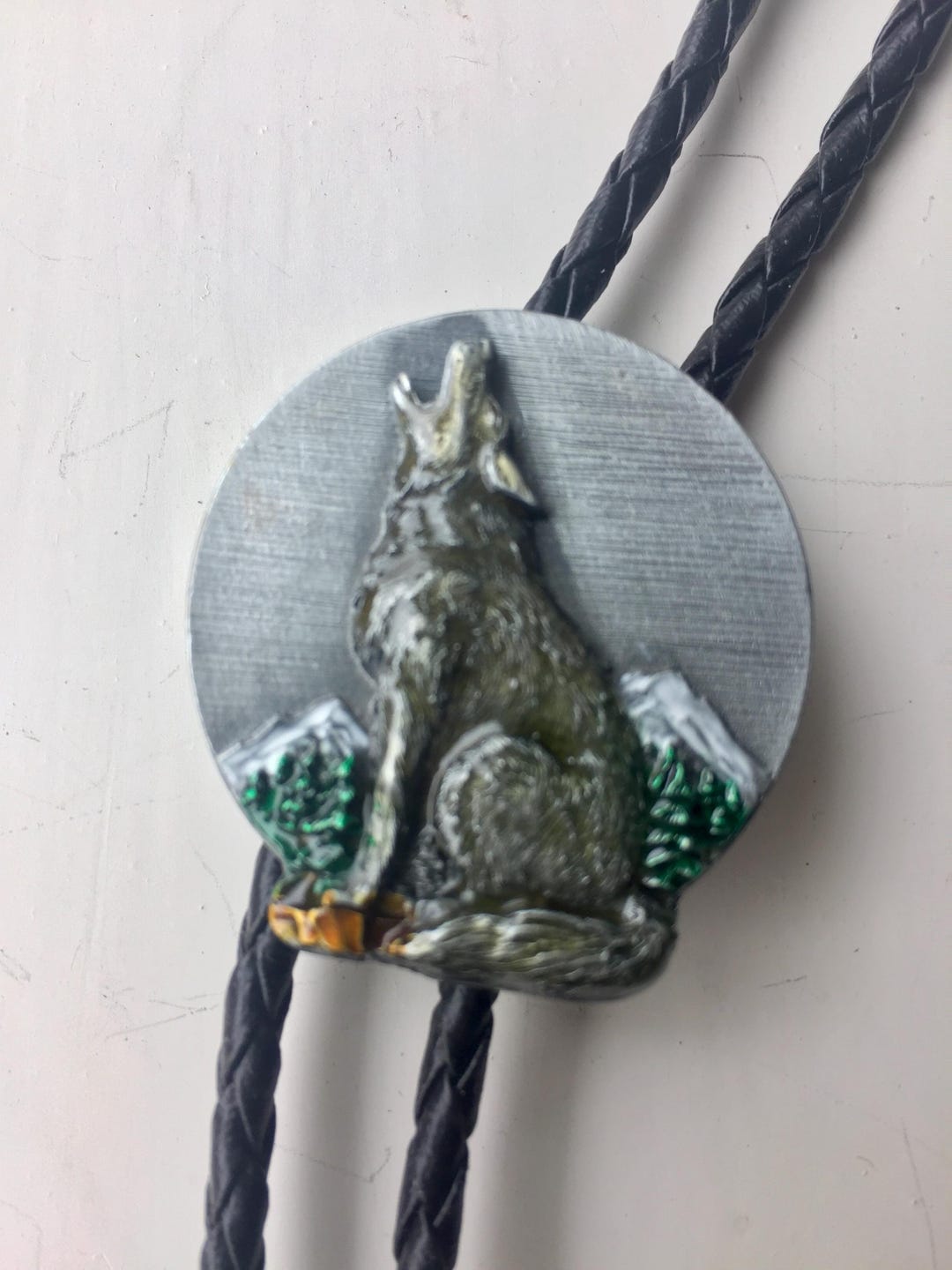 Bolo Tie Howling Wolf. - Etsy