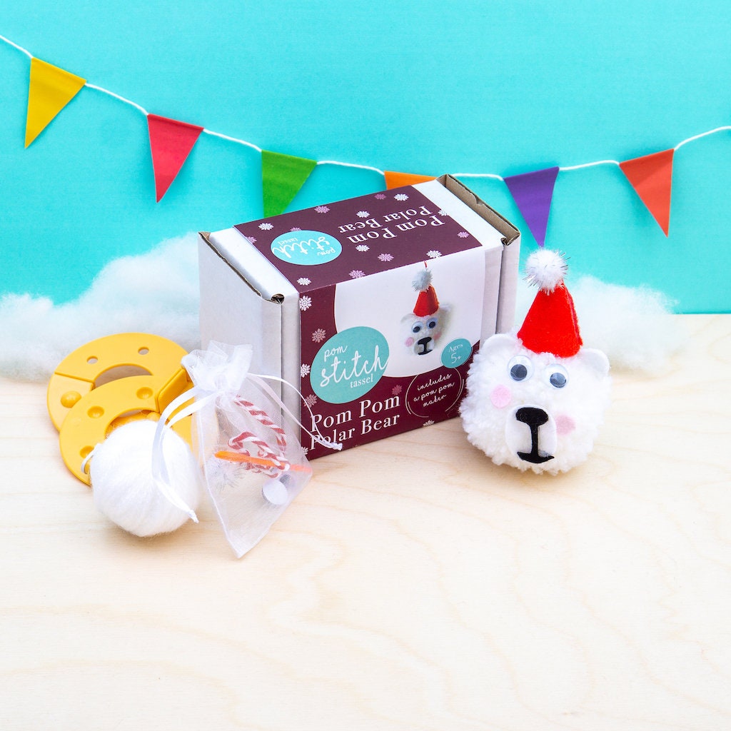 Pom Pom Polar Bear Tree Topper Kit - Etsy UK