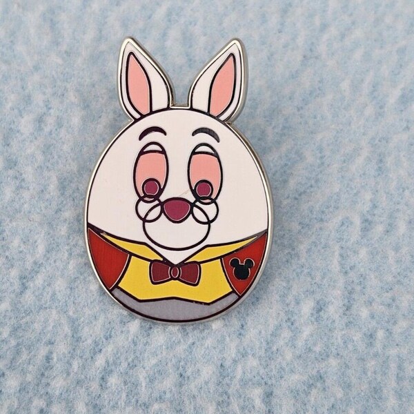 MagicalTradingPins - Etsy