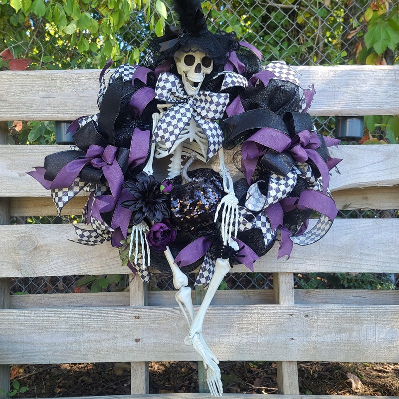 Skeleton Wreath - Etsy