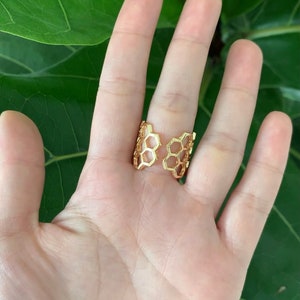 Bee Ring, Bumblebee Ring, Insect Ring, Honeycomb Ring, Hexagon Ring - Etsy
