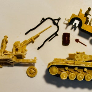 Vintage Collectible 1/72mm Scale WWII Ground Crew Booklet 48 - Etsy