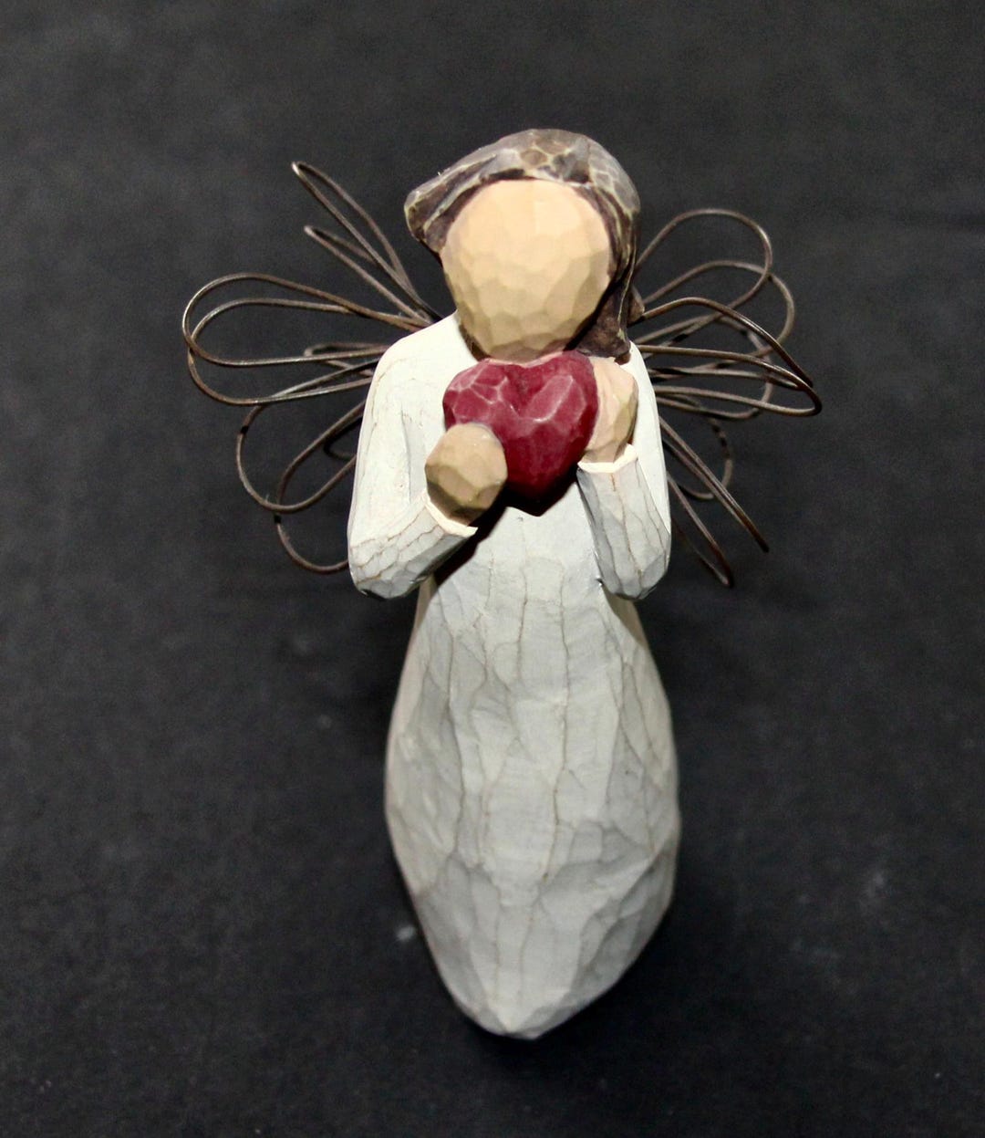 Willow Tree Angel Figurine angel of the Heart by Susan Lordi Made of ...