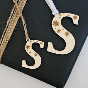 Personalised Initial Gift Tag - Wood Initial Gift Tag - Luxury Place ...