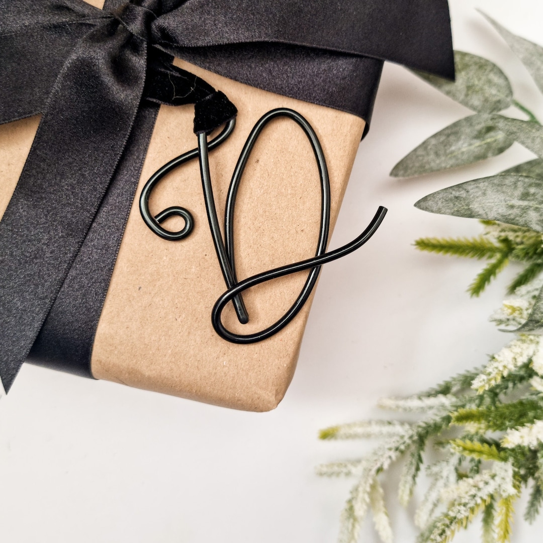 Wire Initial Gift Tag - Personalised Present Tag - Custom Present Tag ...