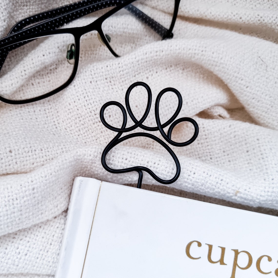 Paw Print Name Bookmark Wire Custom Bookmark Paw Bookmark - Etsy