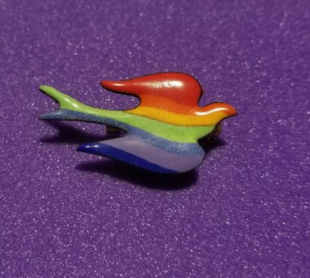 Rainbow Sparrow Bird Brooch/enamel Pin/pride/love is Love - Etsy