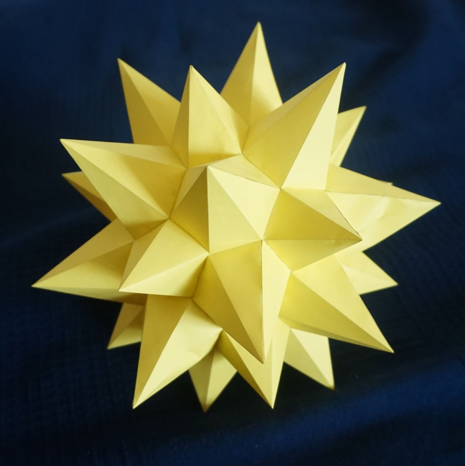 3D Star Geometric Papercraft Origami Christmas Ornament - Etsy