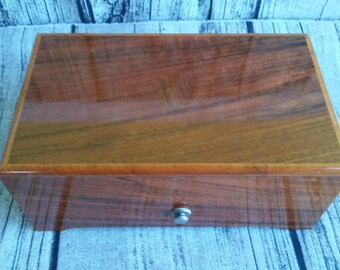 Vintage music box | Etsy