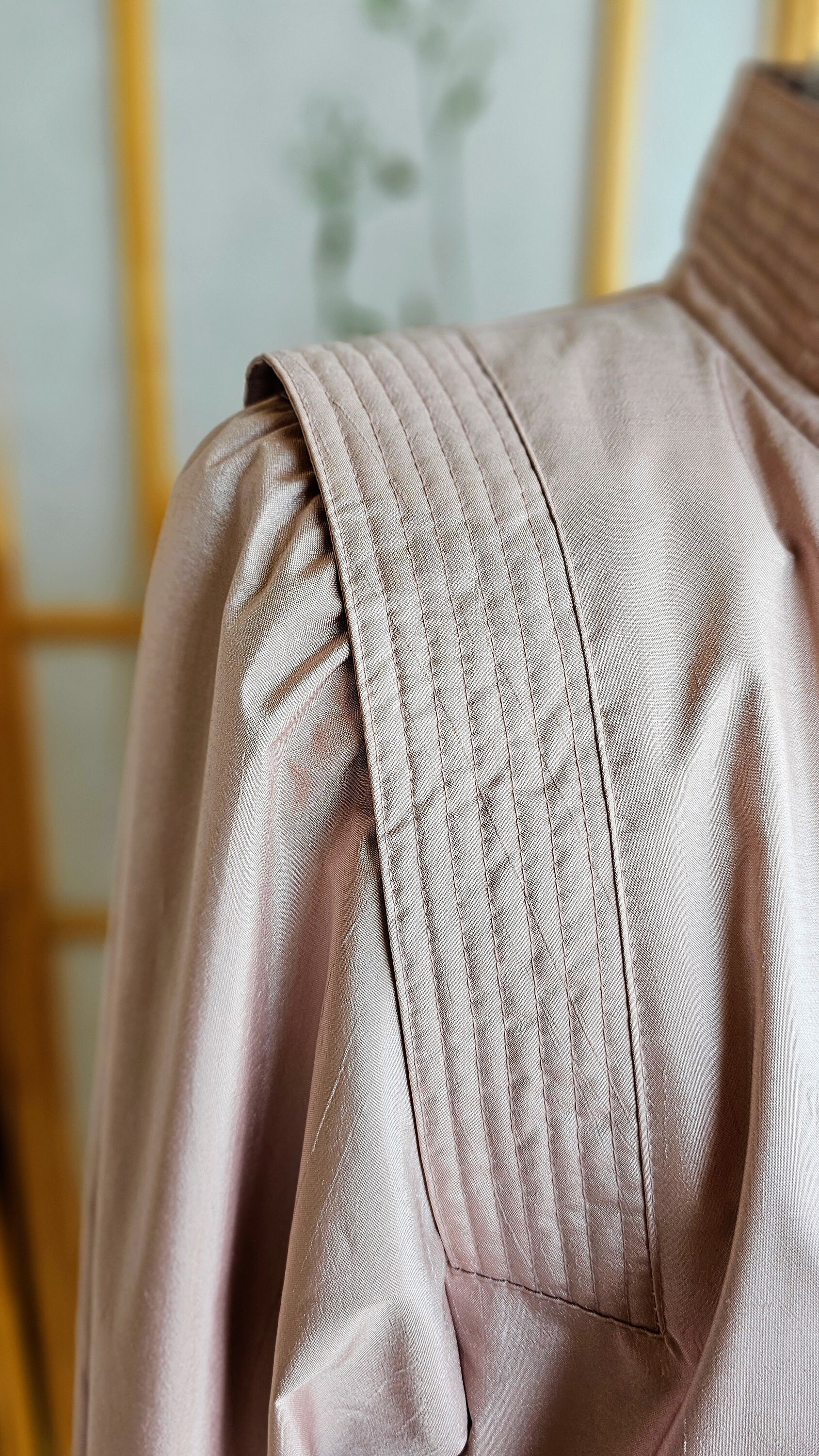 Vintage Trench Coat, Shimmery Champagne Colorlong Coat W/ Pockets Lined ...