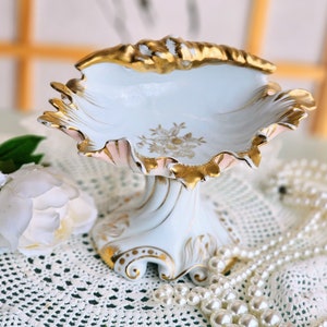 Vintage Elaborate Pedestal Porcelain Dish, Italian Pottery Shell Shaped ...