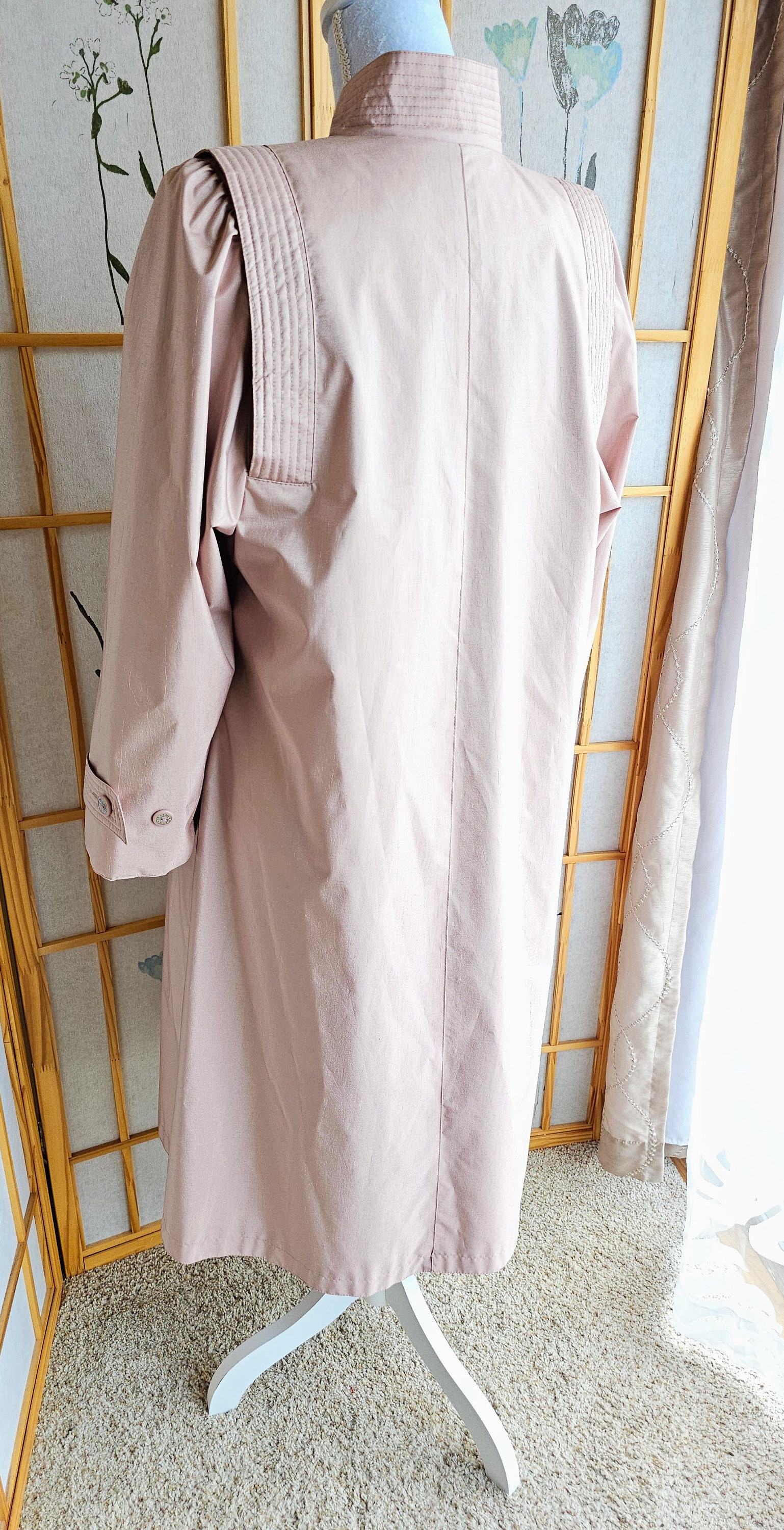 Vintage Trench Coat, Shimmery Champagne Colorlong Coat W/ Pockets Lined ...