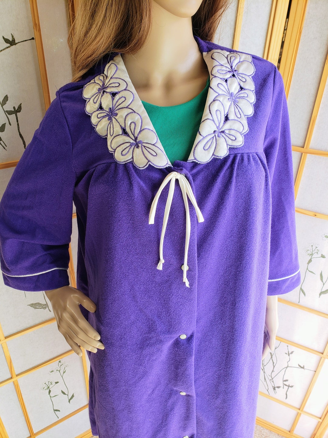 Vintage Purple Robe With White Floral Embroidered Collar by Quiet ...