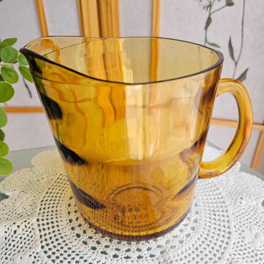 Vintage Honey Brown Glass Pitcher, Hazel Atlas Waterfall Optic Ribbed ...