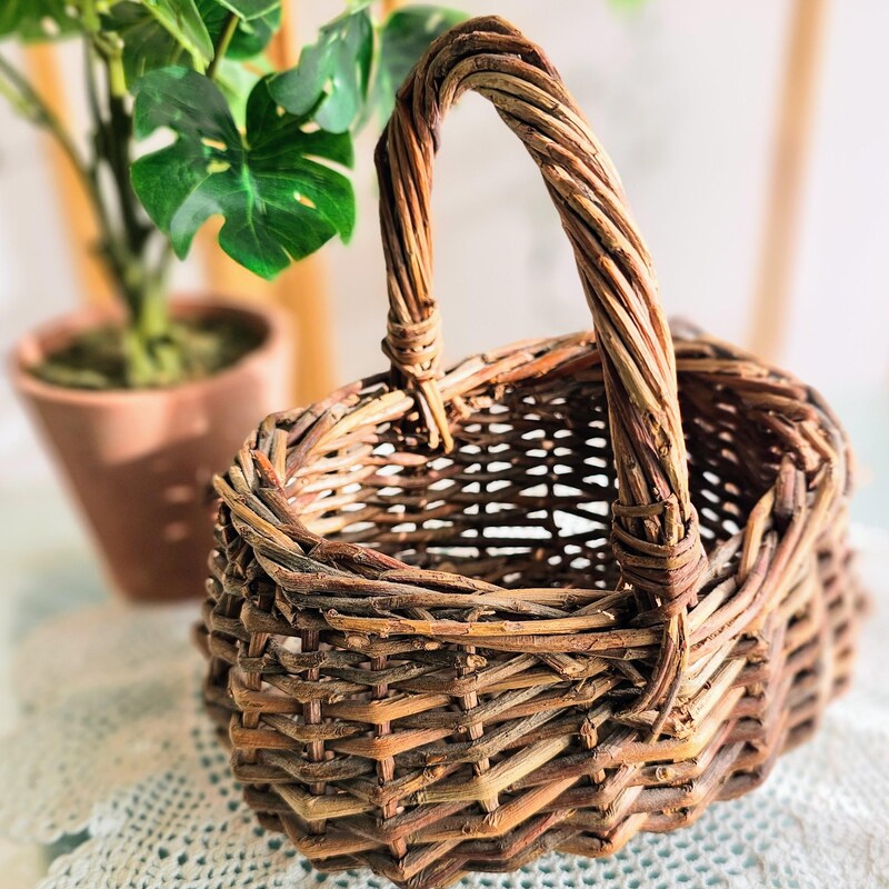 Willow Basket - Etsy