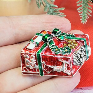 Vintage Red Enamel Christmas Present Brooch and Pendant Combination ...