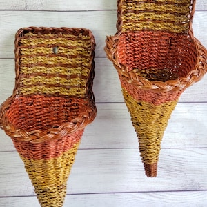 Wicker Cornucopia Basket With Rope Detail, 3 Tone Wicker Horn Wall ...
