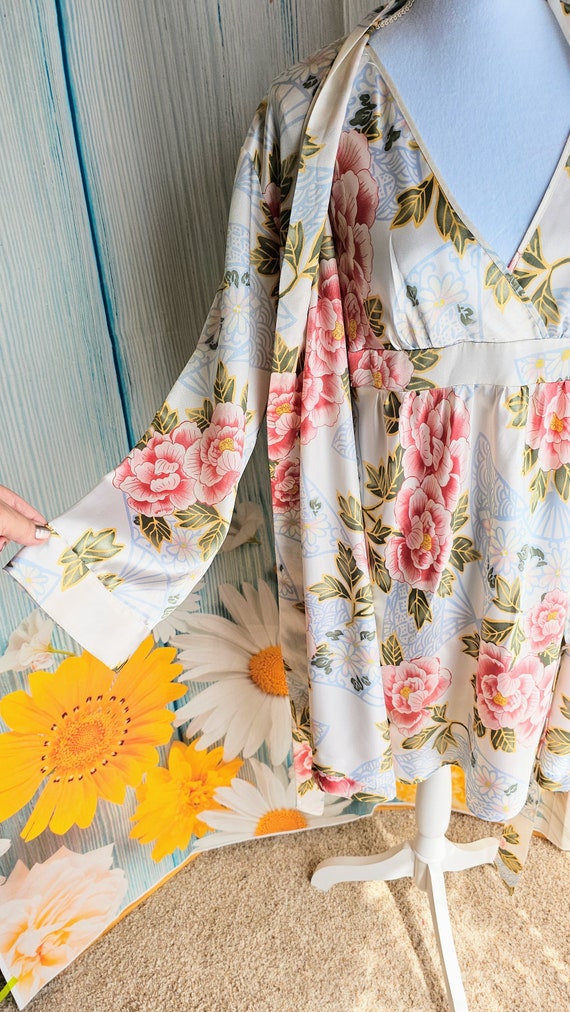 Vintage Lingerie Set, Short Satin Floral Robe with Ni… - Gem