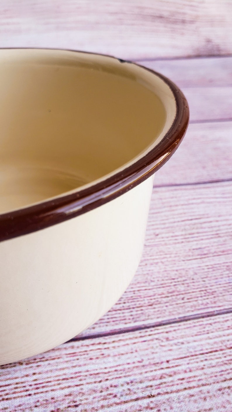 Small Vintage Enamel Saucepan, Unused Beige Brown Enamel Pan With Long ...