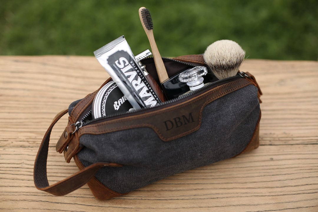 Groomsman Gifts for Wedding, Personalized Groomsman Toiletry Bag With ...