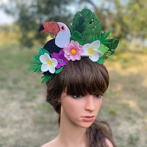 Tropical Party Headpiece Tropical Headband Carnival Tucan Fascinator ...