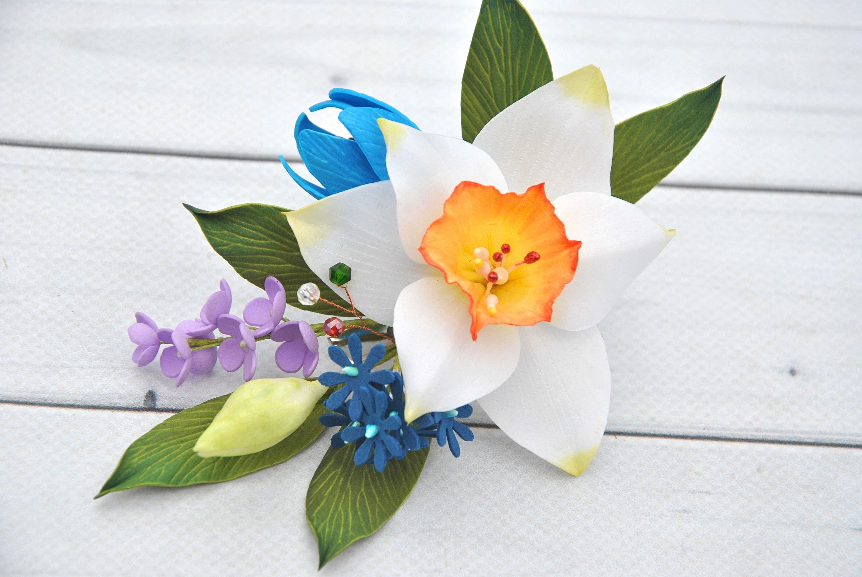 Daffodil flower hair clip Flower girl hair accessory Wedding | Etsy