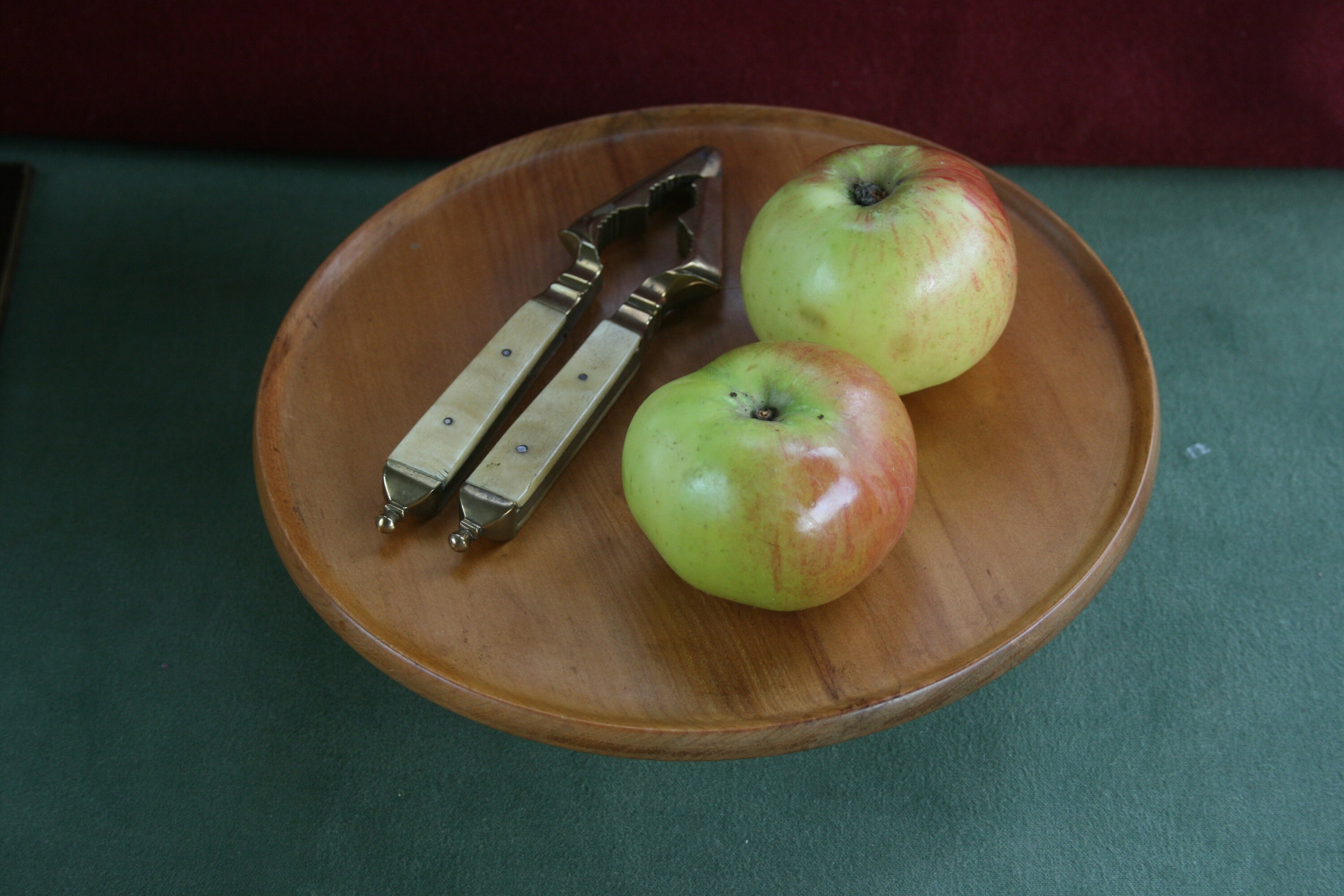 Mid Century Turned Wooden Cake Stand/fruit Plate/cheese Plate - Etsy