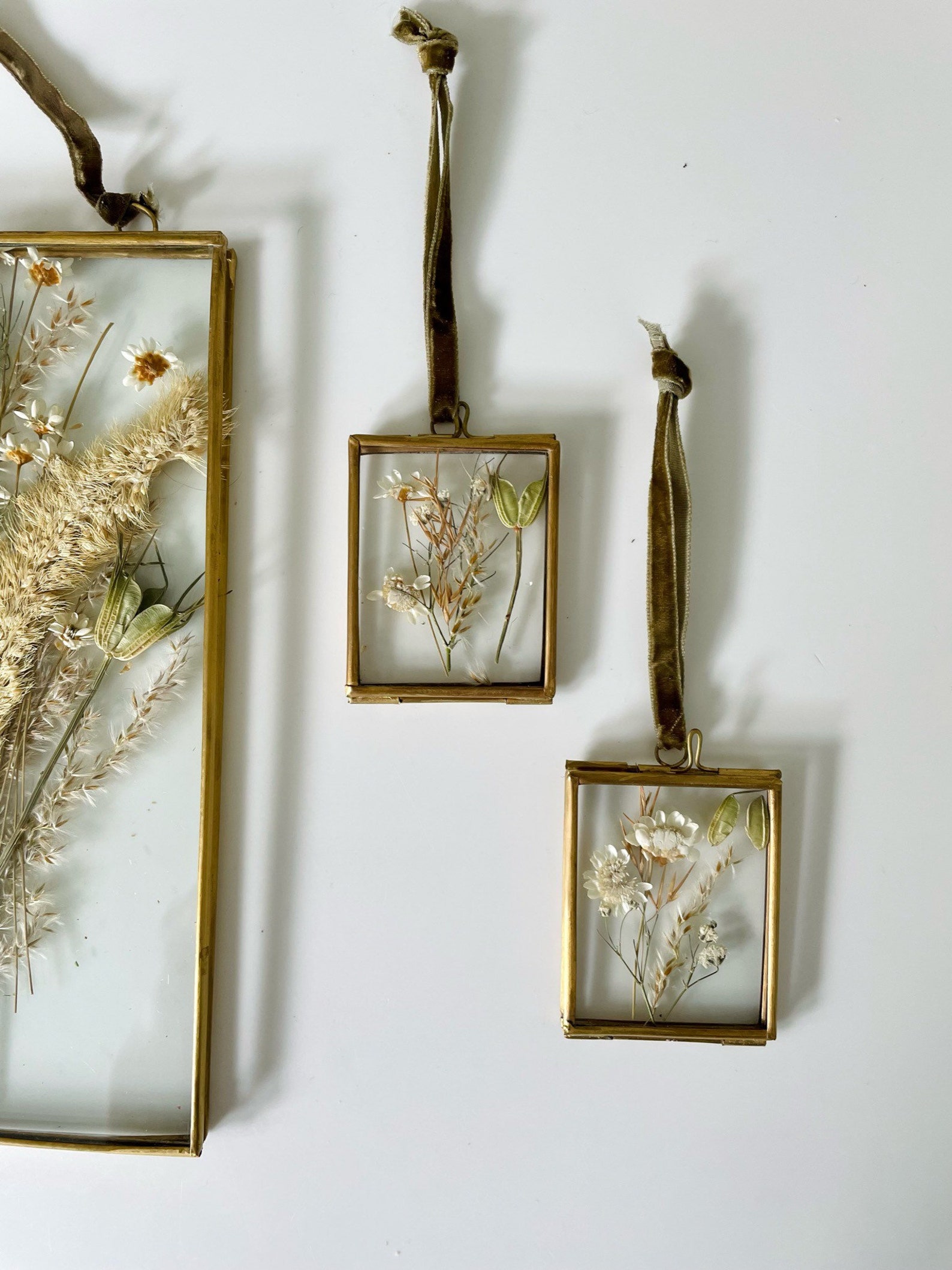 Bespoke Pressed Flower Frame Using Your Flowers Wedding - Etsy