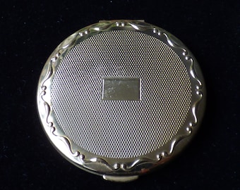 1950s Kigu Petit Point Vintage Powder Mirror Compact With Flower. Very ...