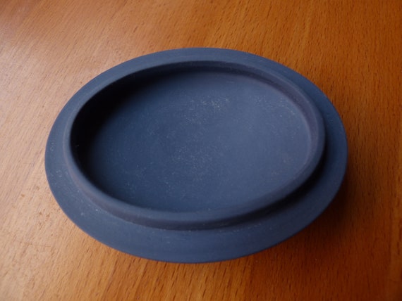 Wedgwood Rare Portland Blue Jewellery Box - Gem