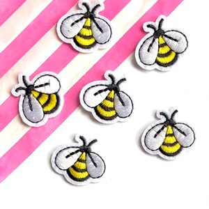 Mini Bee Iron on Patches, Embroidered Bee Patches, Iron on Animal ...