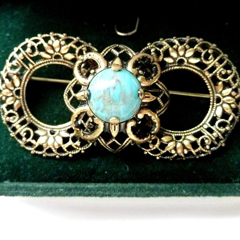 Vintage Brooch - Etsy