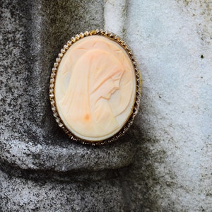 Antique Blessed Virgin Mary Shell Gold Brooch - Etsy