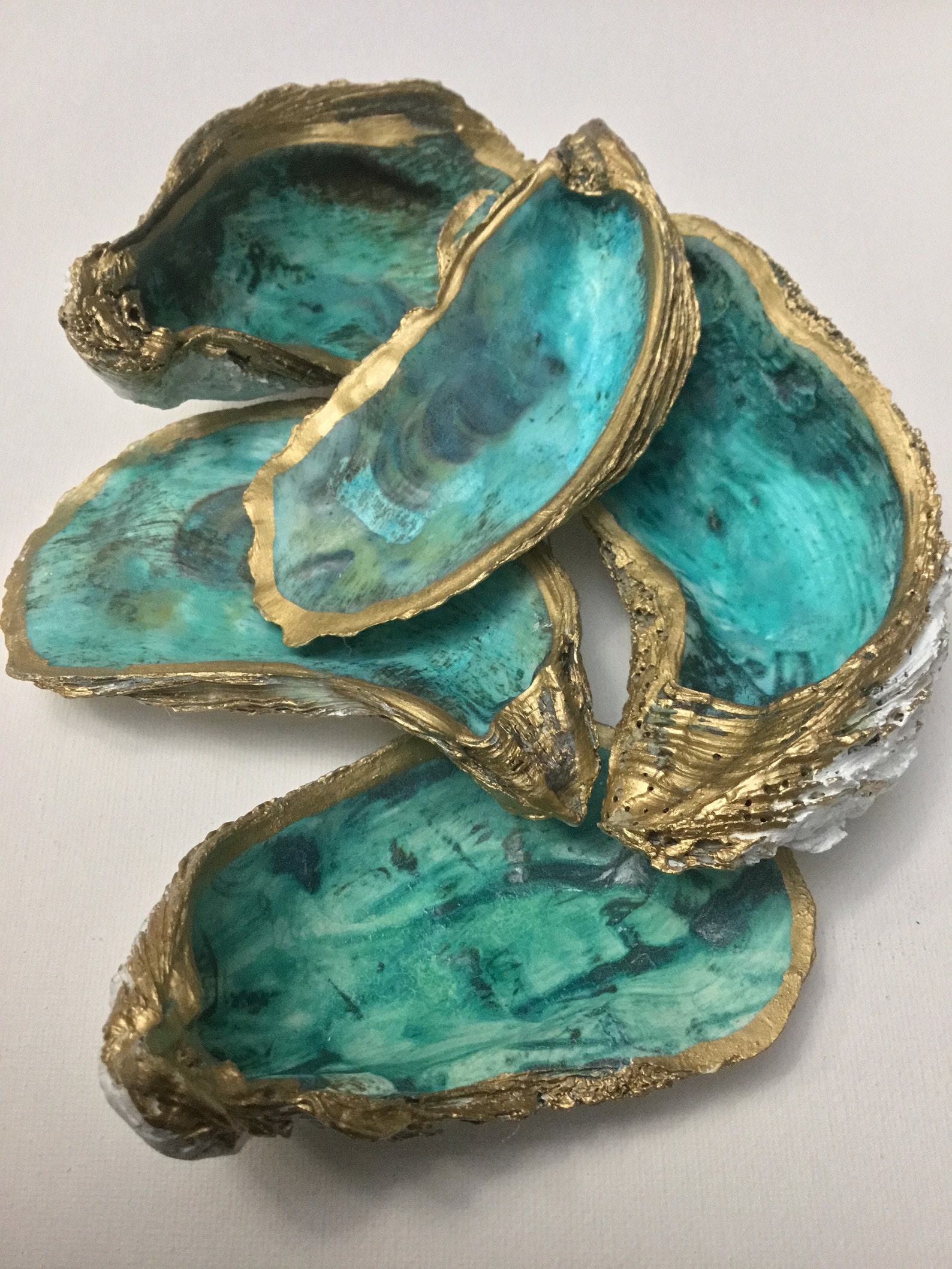 STUNNING SET OF 10 Hand Painted Oyster Shells Coastal Home Decor ...