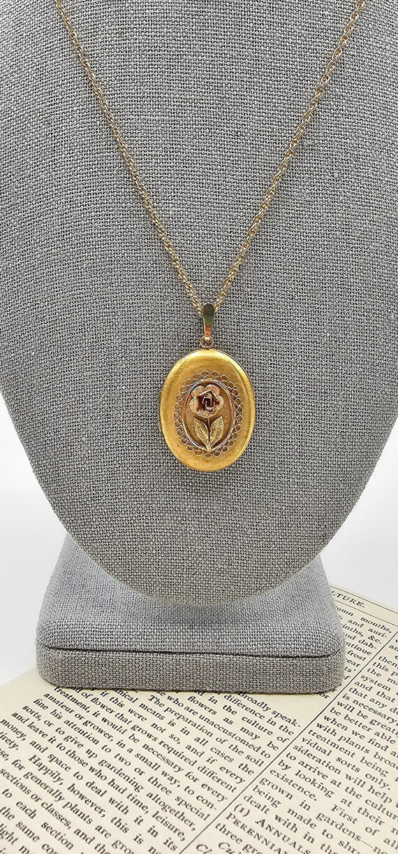 vintage rose oval krementz - Gem