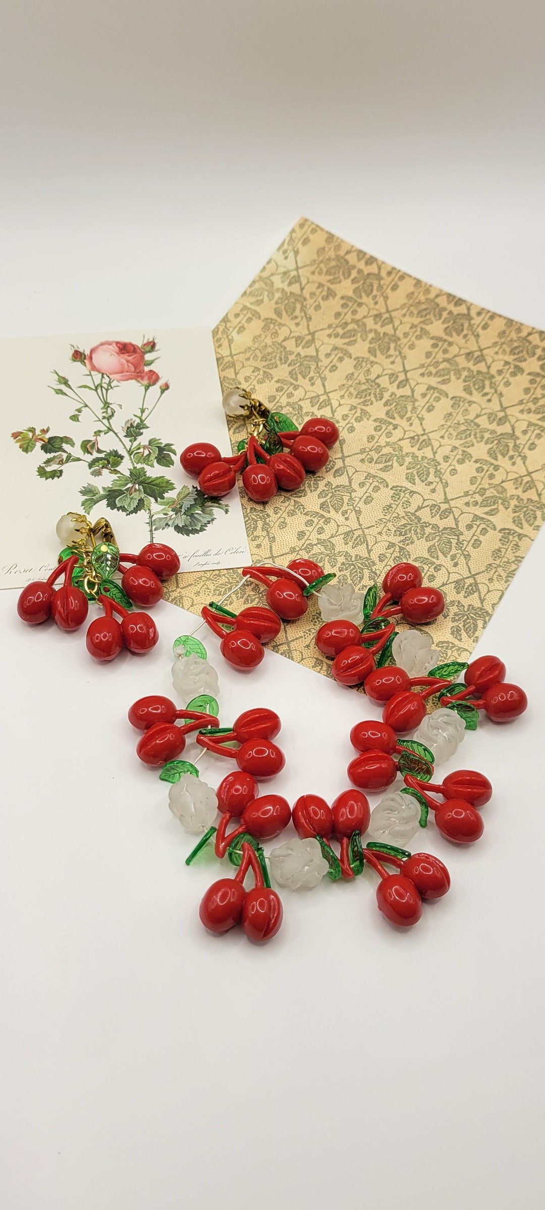 Adorable Vintage Art Deco Plastic Cherry Clip on Earrings and Beads ...