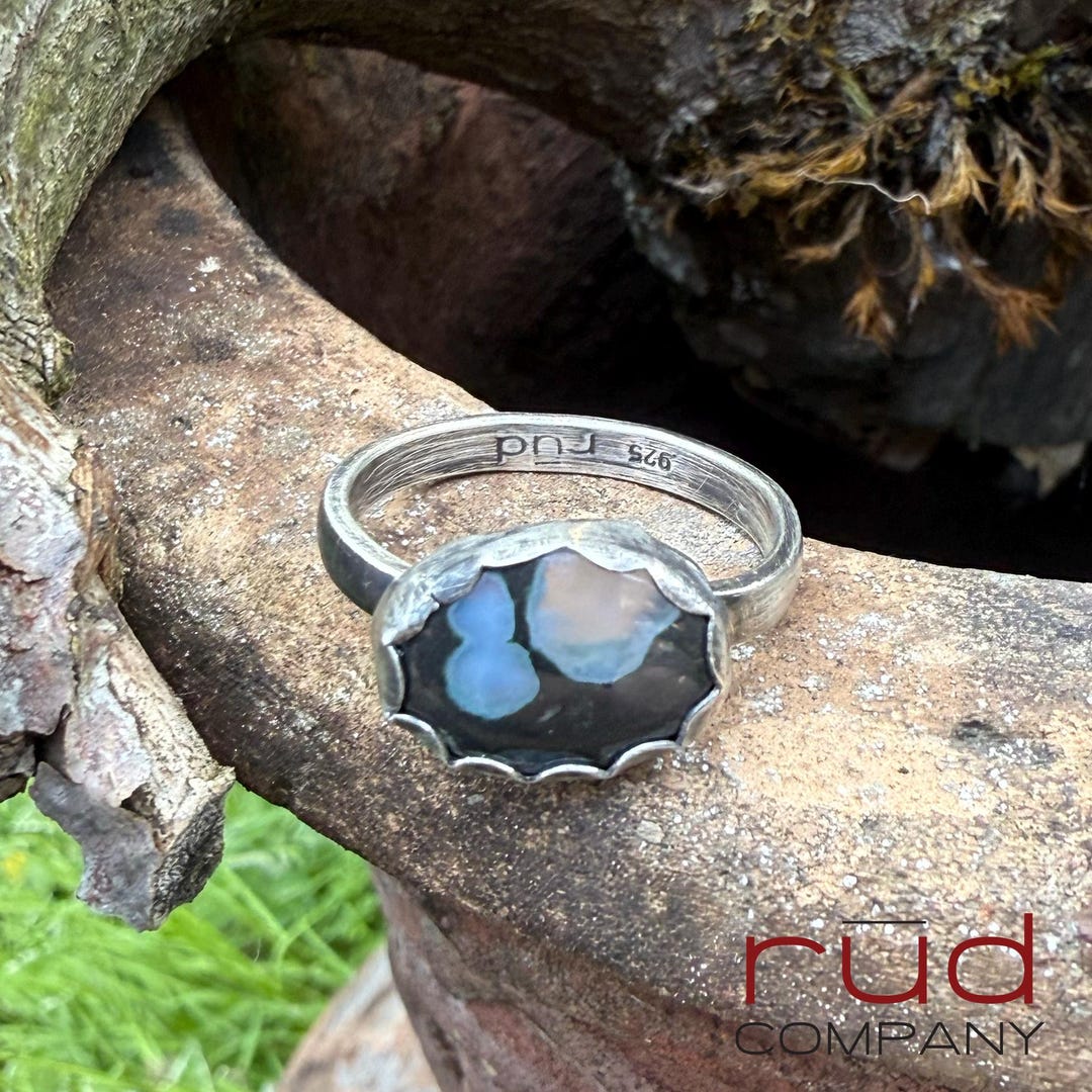 Lava Bloom - Rare Amygdalaloidal Basalt Jasper Set in Sterling Silver Unisex Size 11 Shades of ...