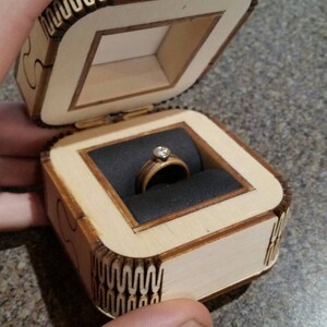 Living Hinge Wooden Jewelry Box - Etsy