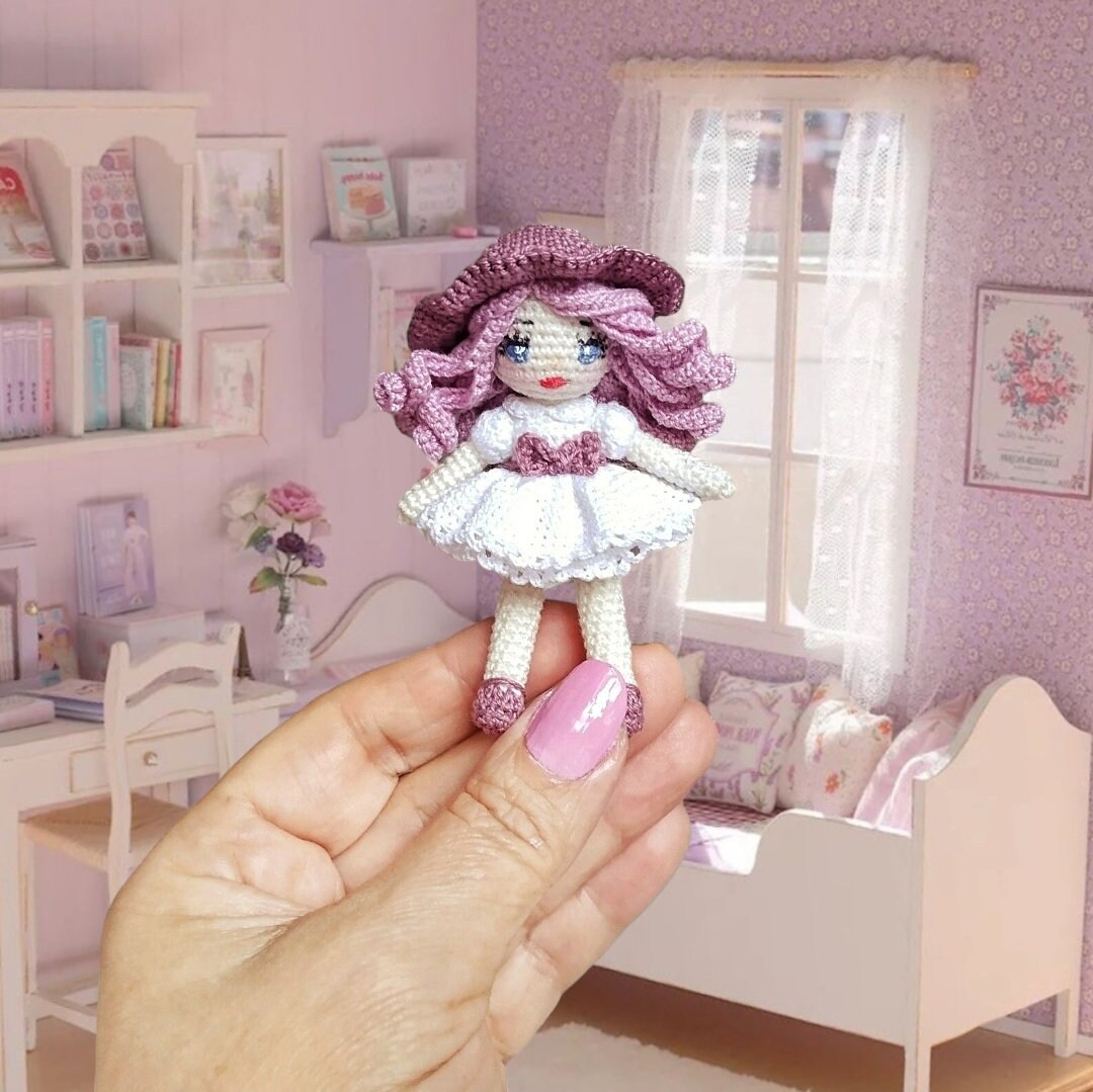 Small Amigurumi Crochet Doll 8cm 3.1 Tall. Collectible Doll, Gift for ...