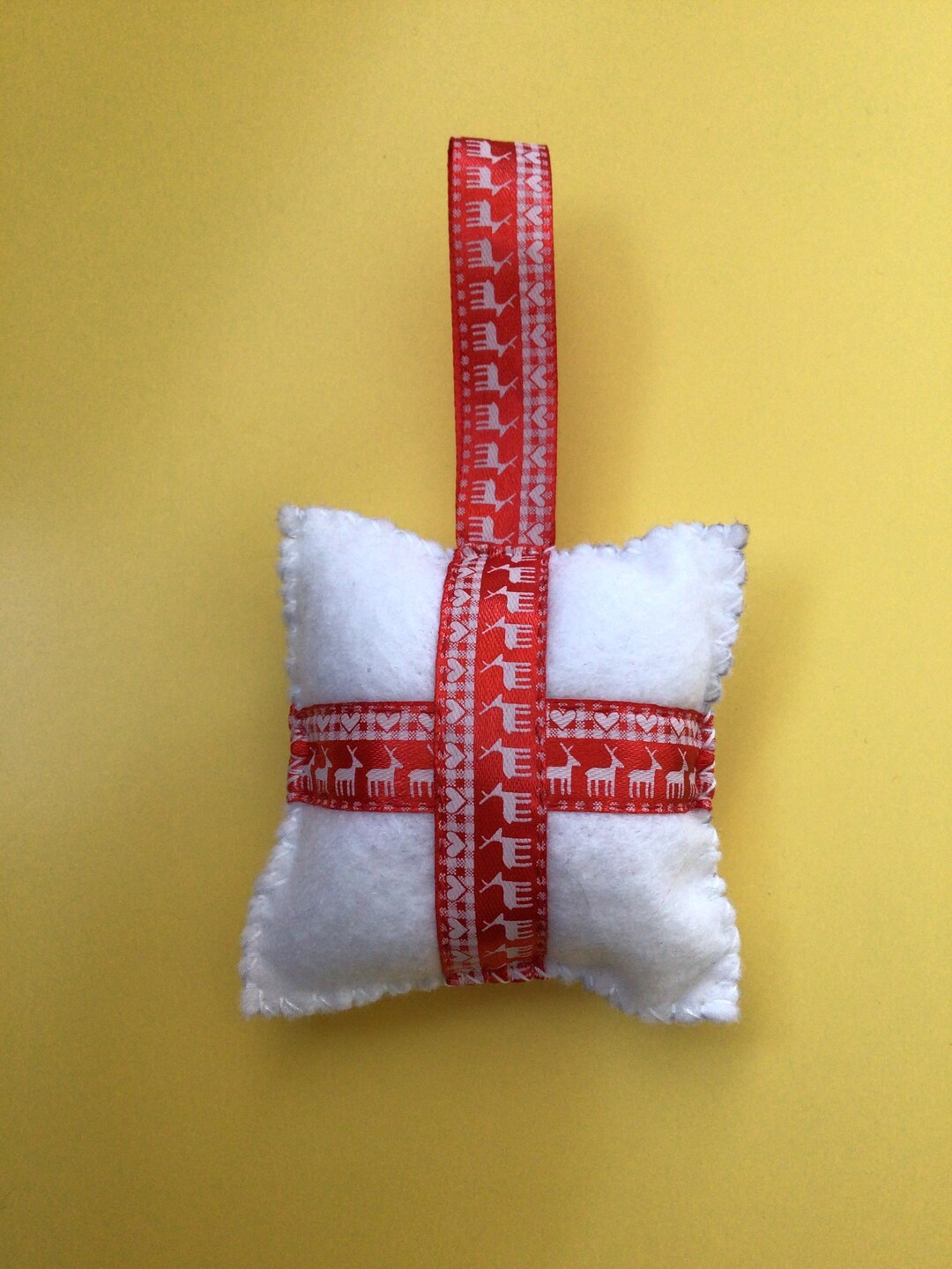 Handmade Felt Christmas Present Decorations - Etsy