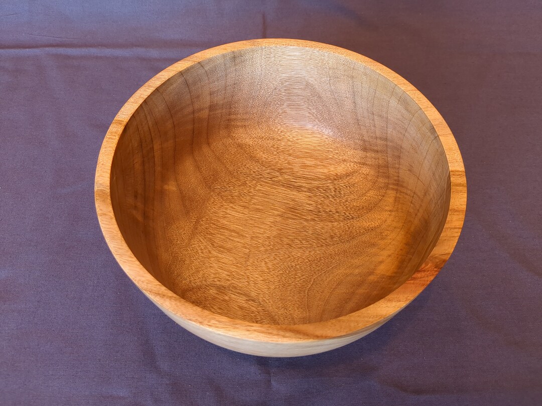 Deep Camphor Laurel Bowl - Etsy