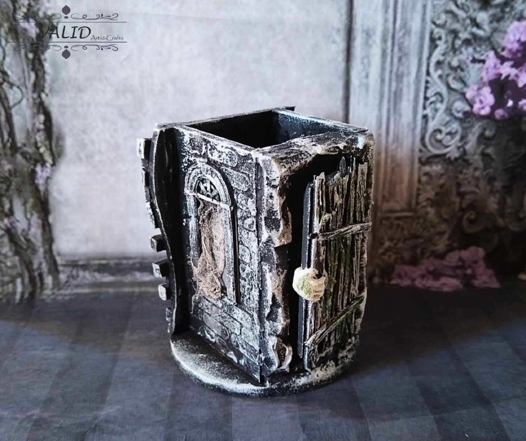 Haunted House Pen Holder, Handmade Pen Storage - Etsy