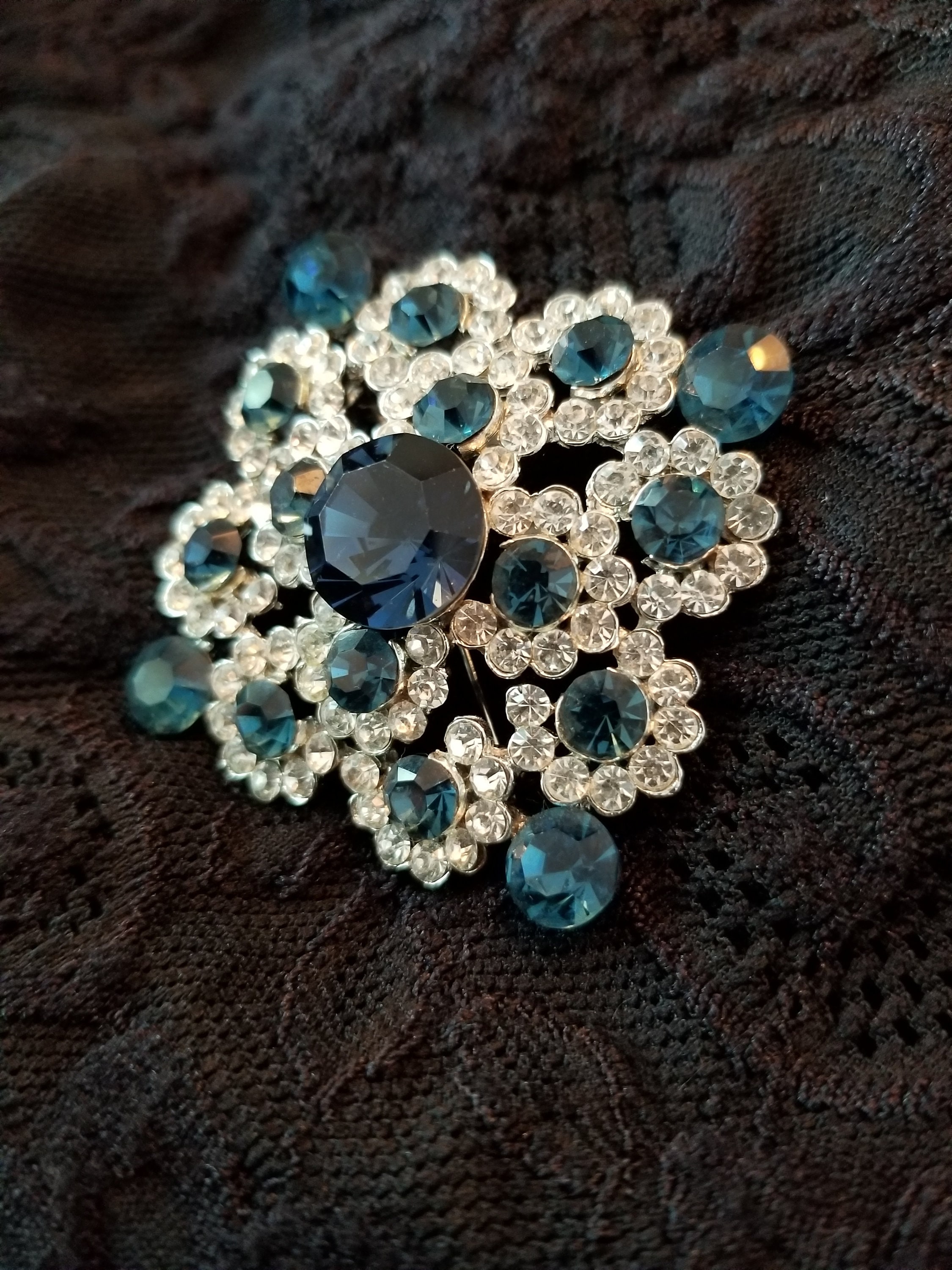 Square Brooch With Blue and White Rhinestones by Weiss | Etsy