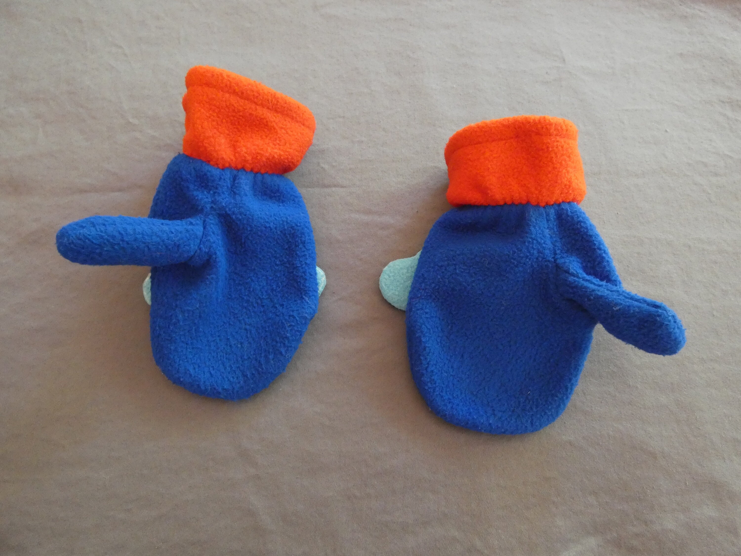 Vintage Blues Clues Fleece Mittens With Three-dimensional Blue ...