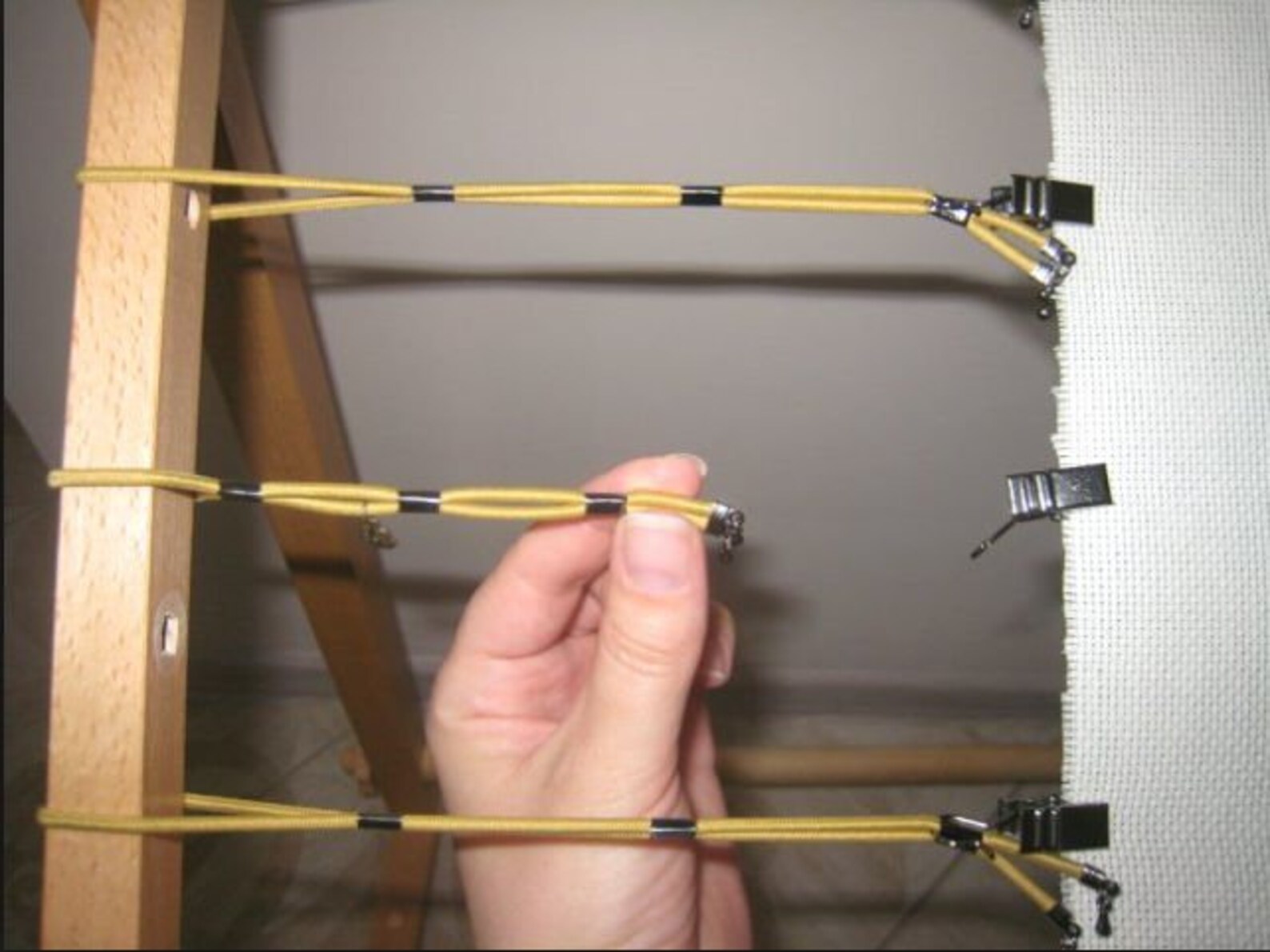 12 Tension Clips 12 Tensioners for Embroidery Framesset of | Etsy