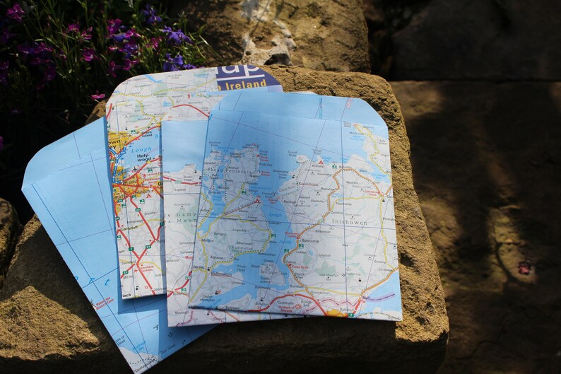 Recycled Map Paper Bags Pack of 6 - Etsy